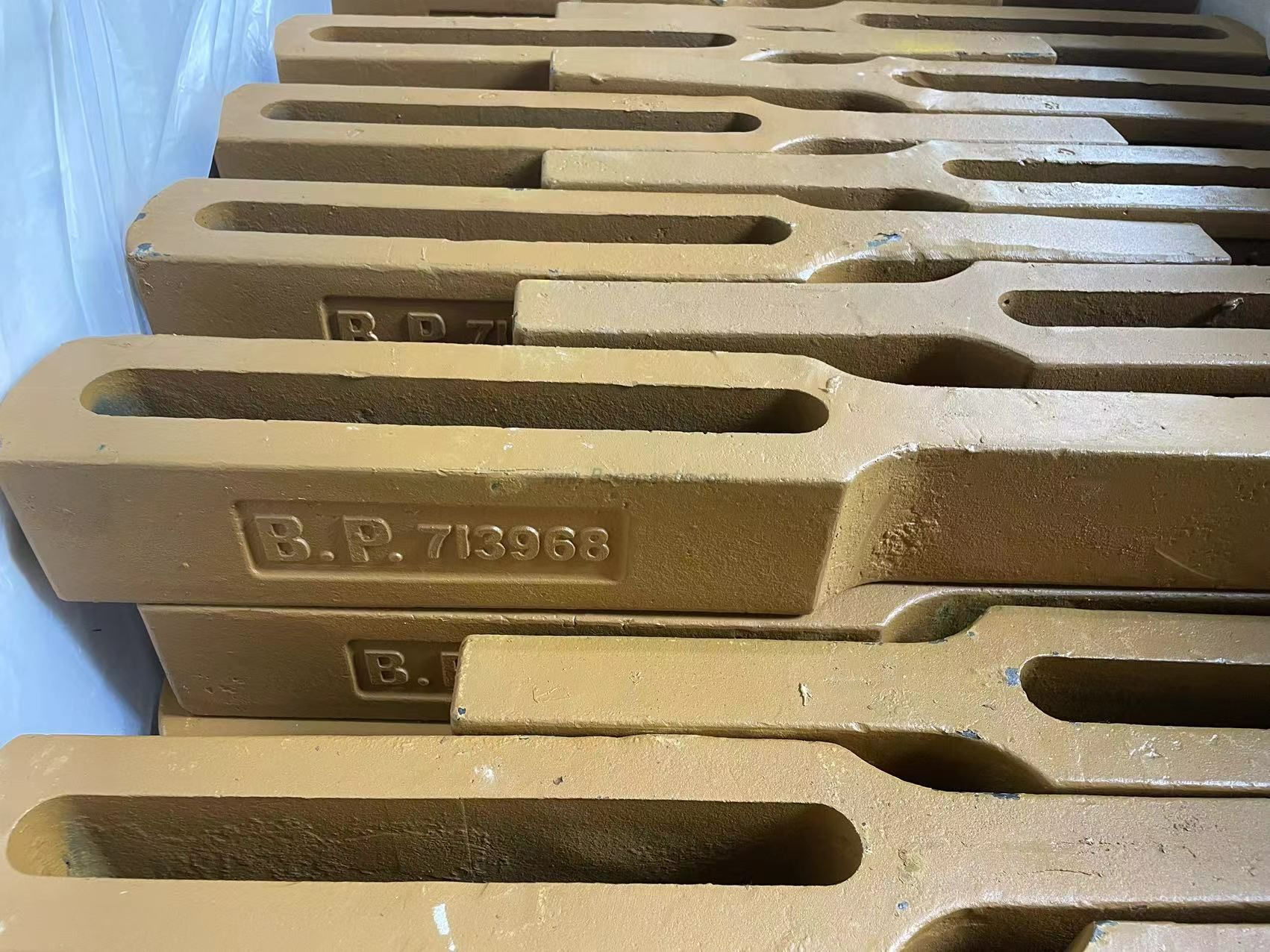 Caterpillar 826G Compactor Scraper Bar Cleaner 7I3968 - Buy Scraper Bar ...